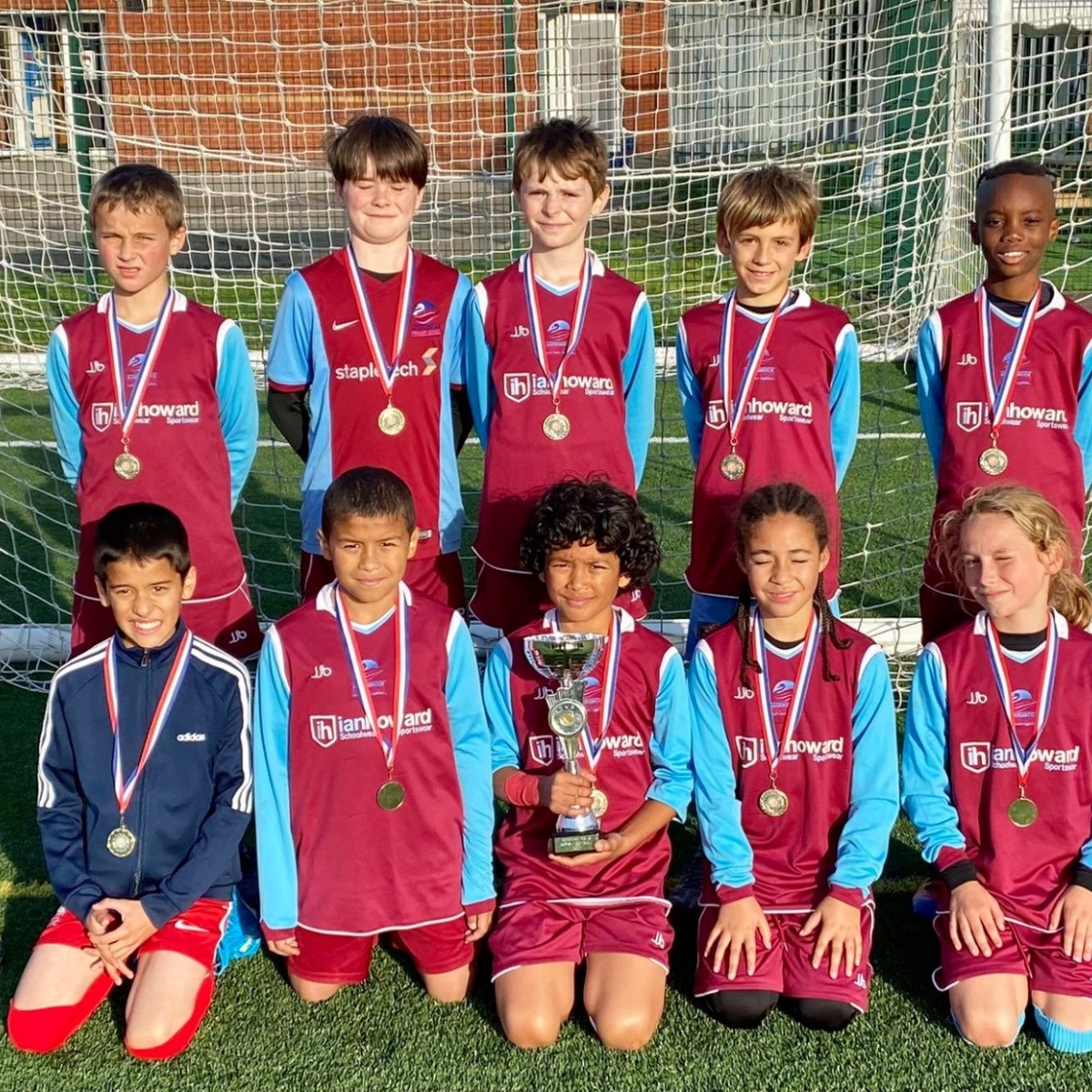 Aldersbrook Primary School - BOYS FOOTBALL TEAM WIN NEWHAM TOURNAMENT!