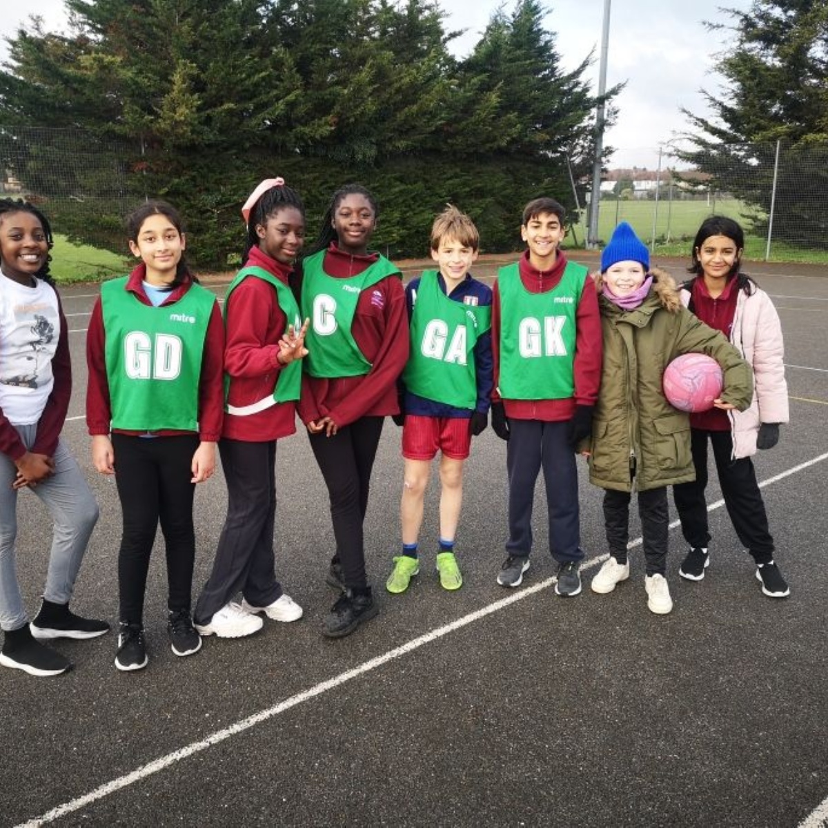 Aldersbrook Primary School - Hi5 NETBALL TEAM TO REPRESENT TEAM ...