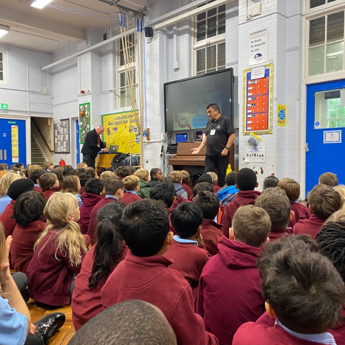 Aldersbrook Primary School - Online Safety Day - The 2 Johns