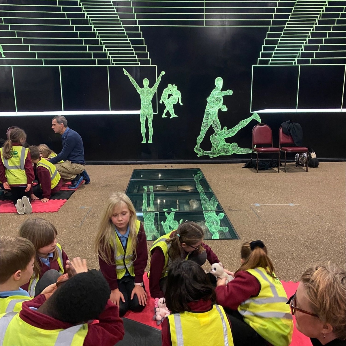 Aldersbrook Primary School - Year 4 - Roman Amphitheatre Visit