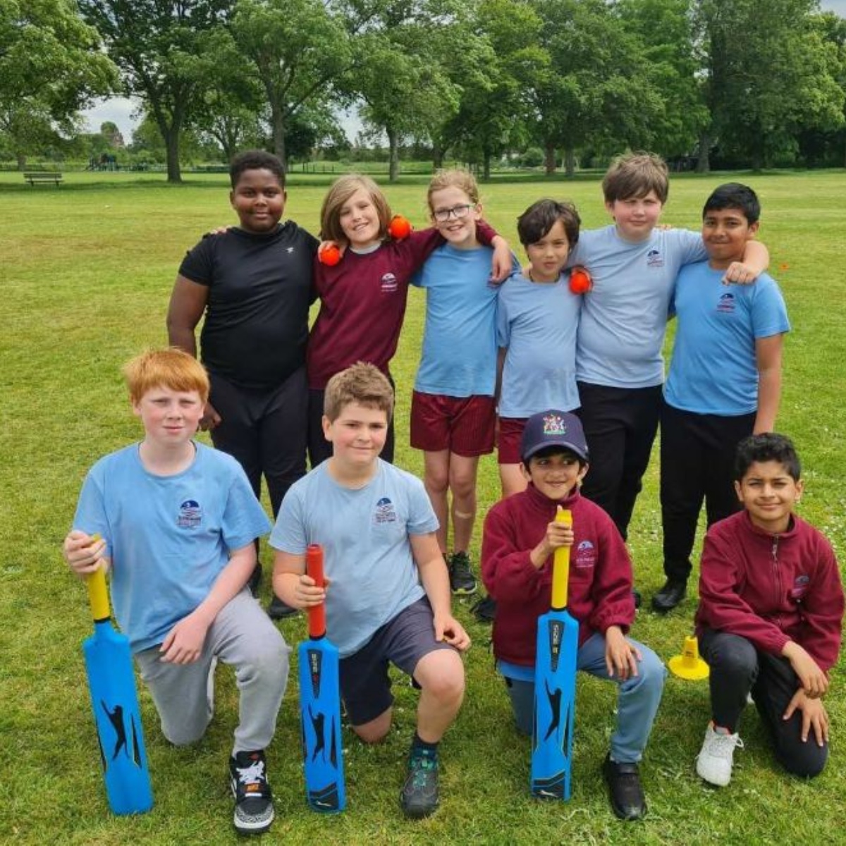 Aldersbrook Primary School - FANTASTIC DAY AT THE CRICKET!
